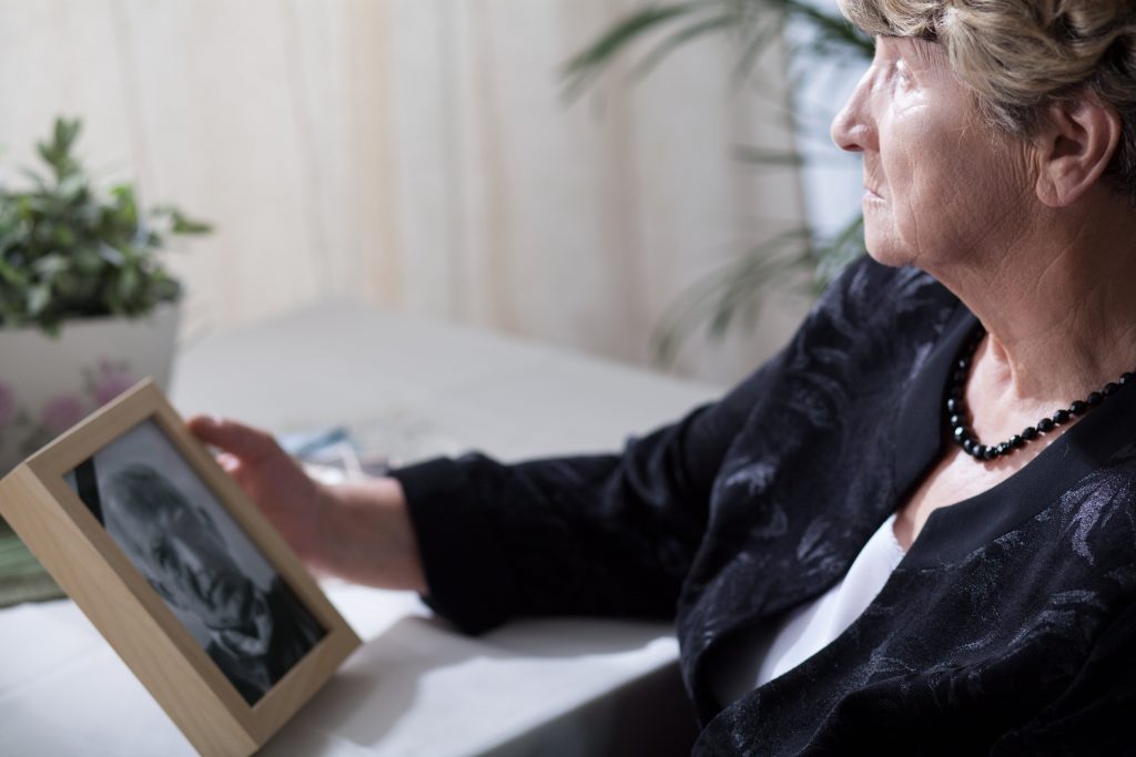 Recognizing Disenfranchised Grief - Hospice Basics